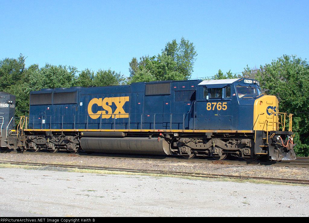 CSX 8765